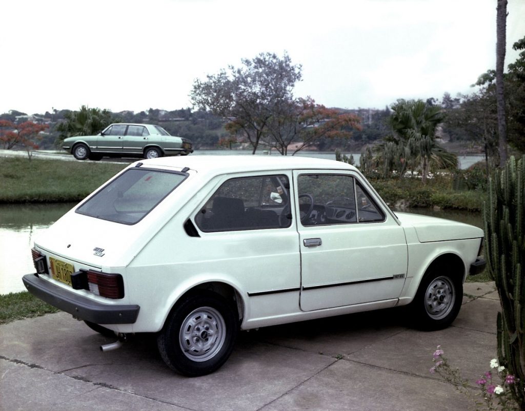 Fiat 147 faz 40 anos