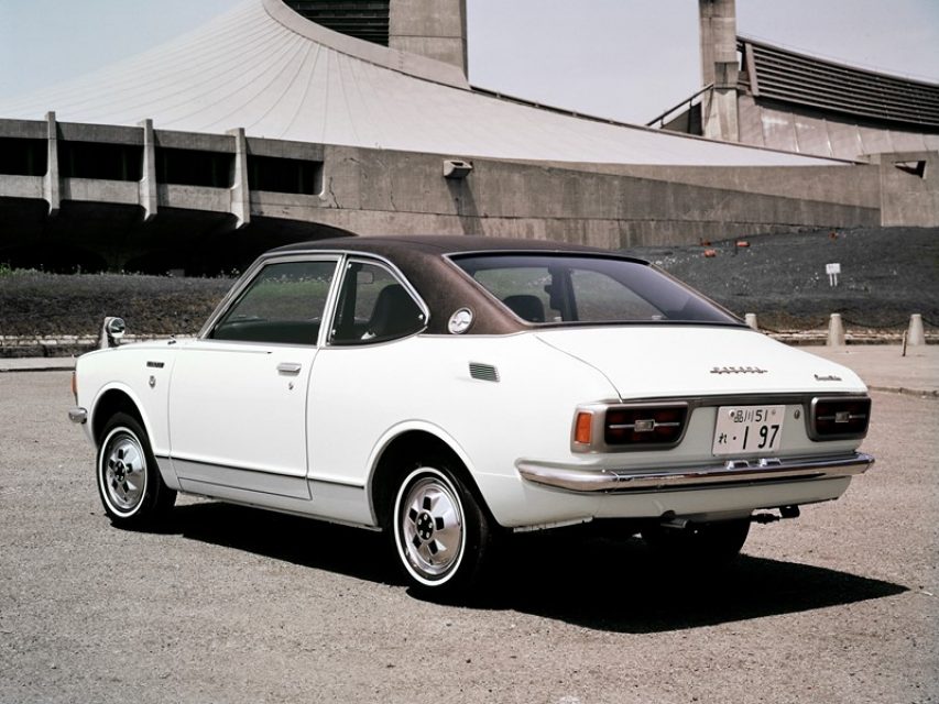 Veja a evolução do Toyota Corolla ao longo dos anos