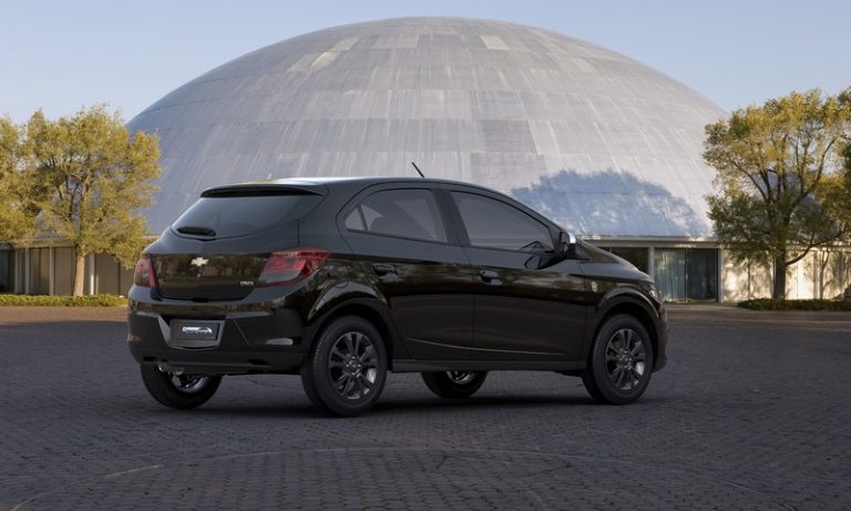 Chevrolet mostra Onix customizado no Lollapalooza Brasil