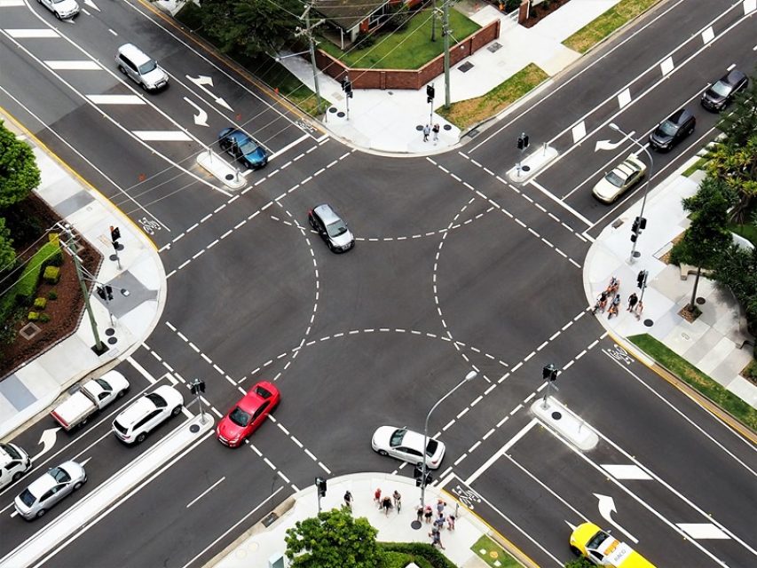 Mão inglesa: veja países que dirigem com o volante do lado direito