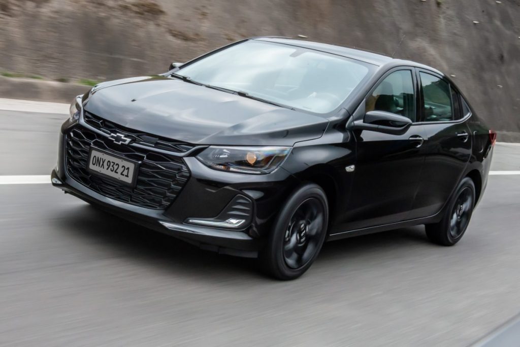 5 carros flex econômicos e perfeitos para andar na cidade
