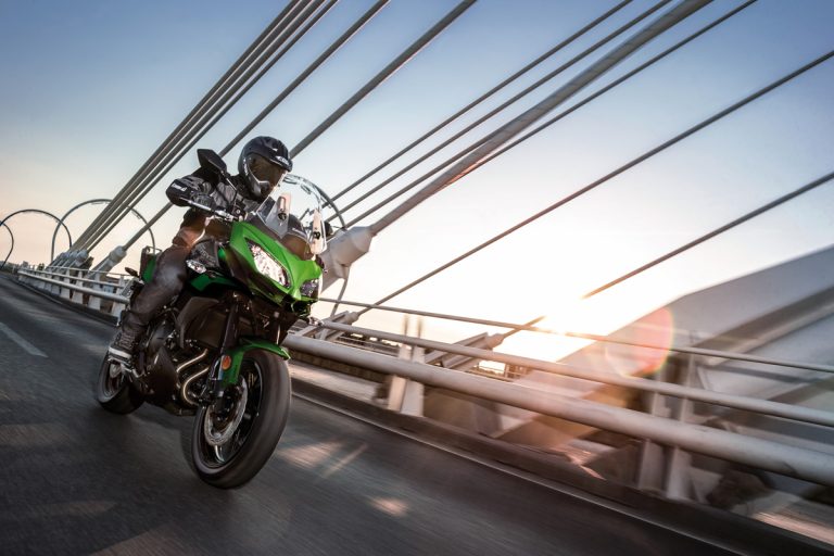 Conheça as 4 melhores motos para rodar na estrada e na cidade