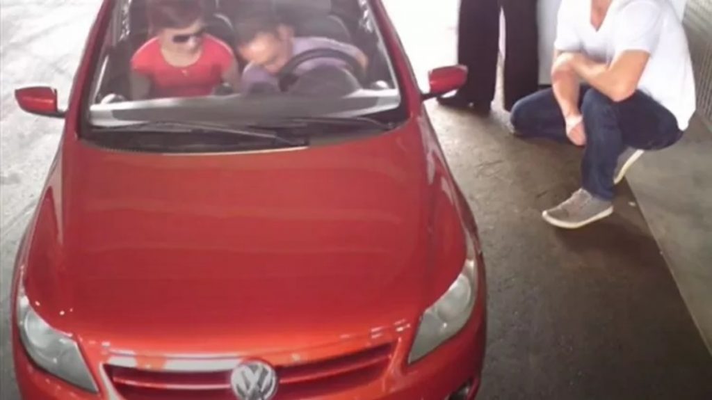 Conheça o “mini Gol”; carro especial da Volkswagen que viralizou