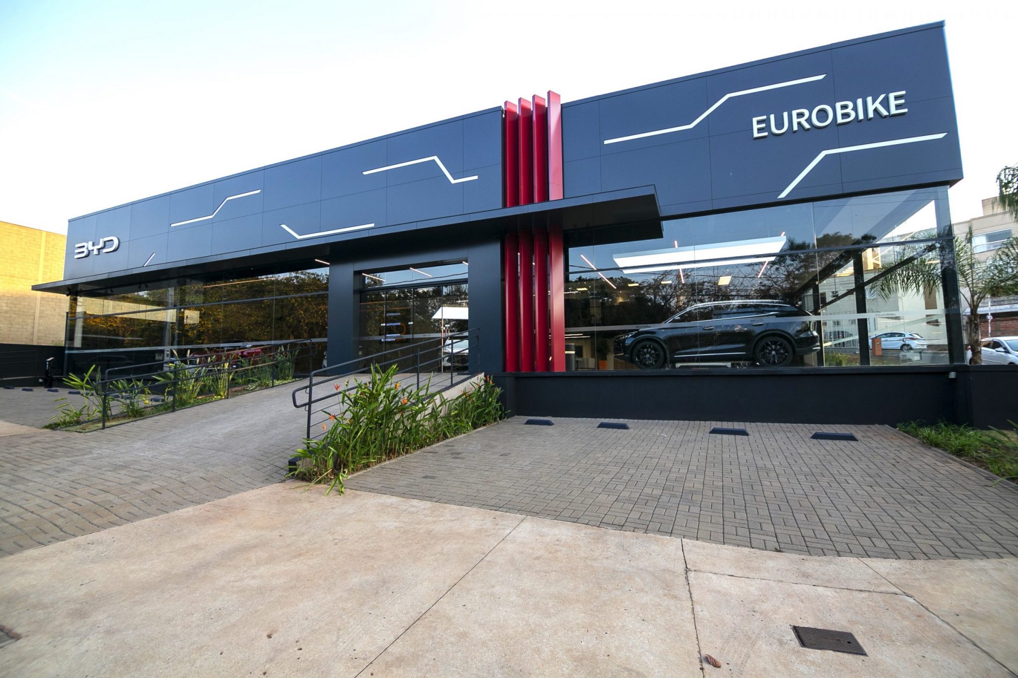 BYD no Brasil segue em expansão; conheça nova concessionária