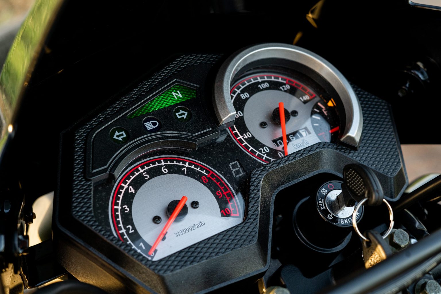 Shineray SHI 175 2023: ficha técnica, design e motorização