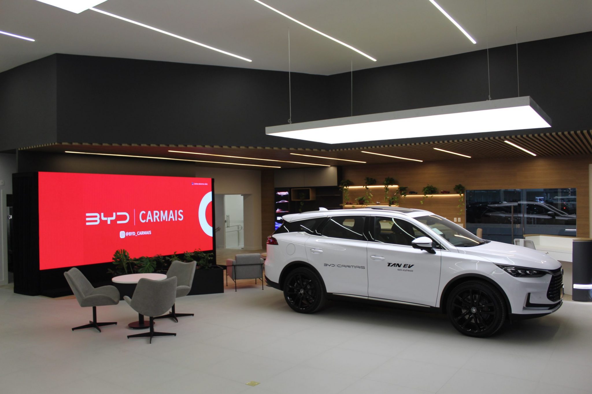 BYD Brasil inaugura sua primeira concessionária no Nordeste