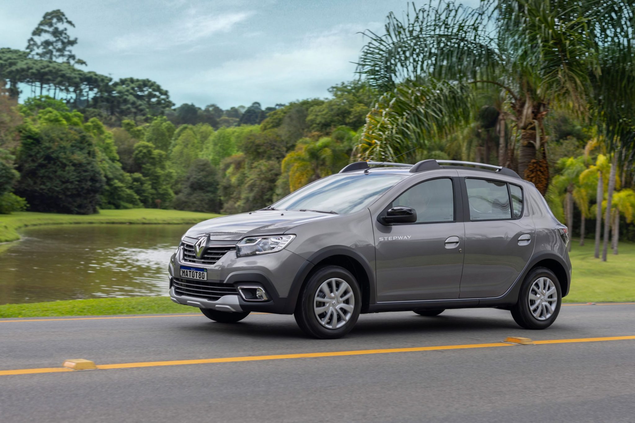Renault lança versão inédita do Stepway no Brasil