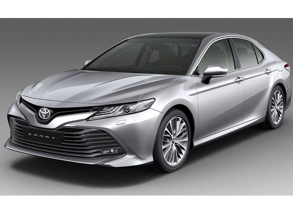 Toyota Camry faz 30 anos no Brasil; relembre história do sedã grande