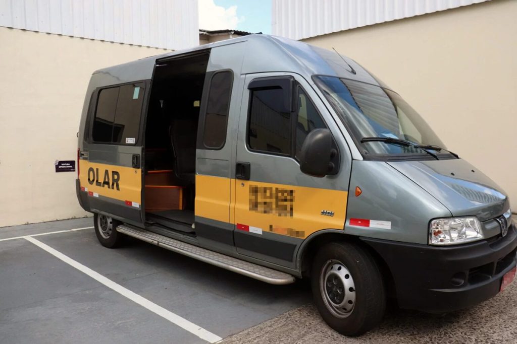 Volta às aulas: veja dicas de como contratar transporte escolar seguro