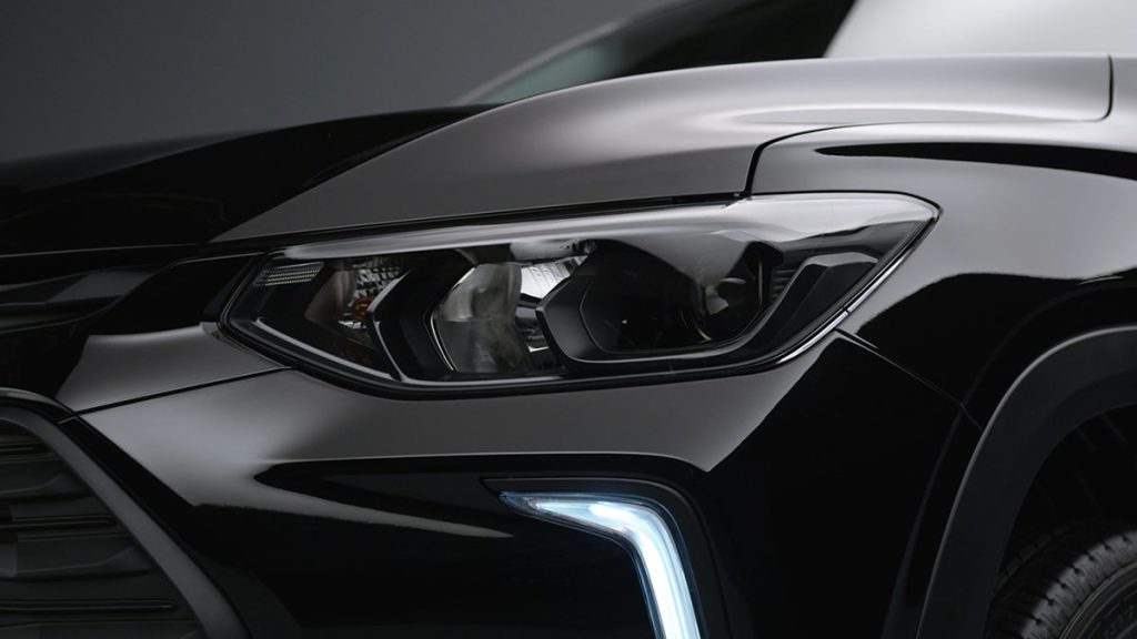 Confira fotos e detalhes do novo Tracker nas versões Midnight e RS