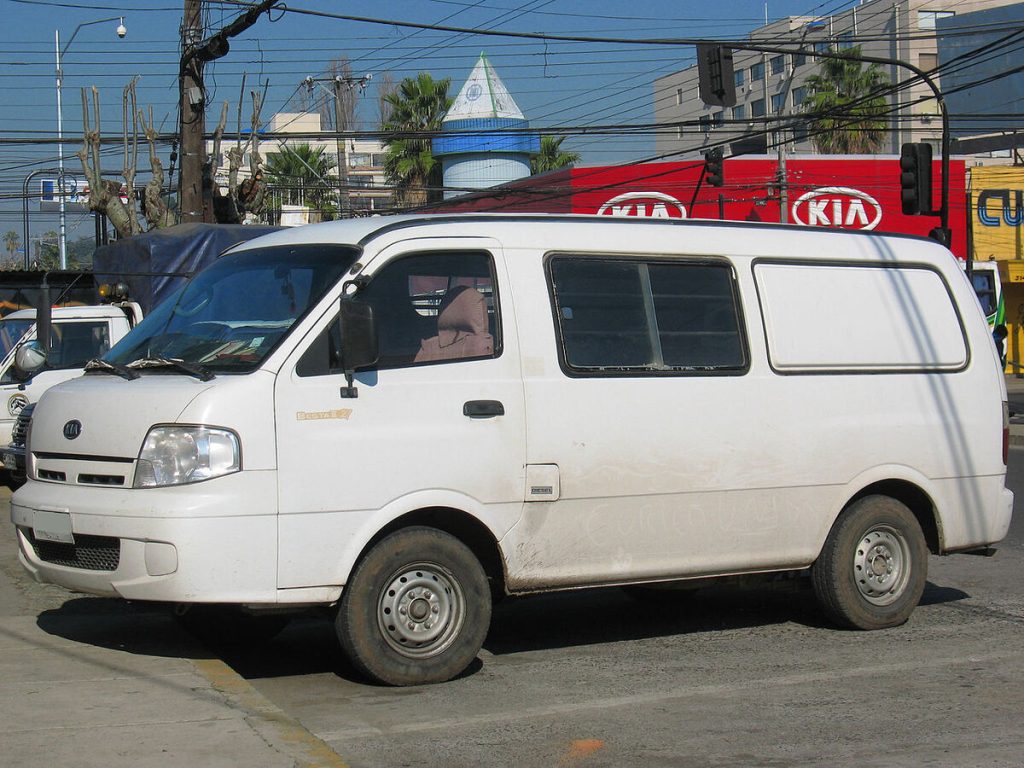 7 vans usadas que dá para transformar num motorhome com pouco dinheiro ...