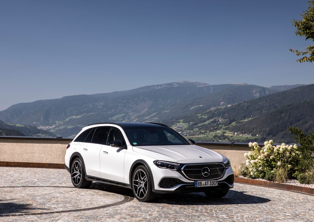 Novo Classe E une sofisticação e capacidade off-road na medida certa