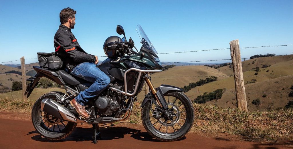 Honda CB 150R 2024: ficha técnica, preço e itens de série