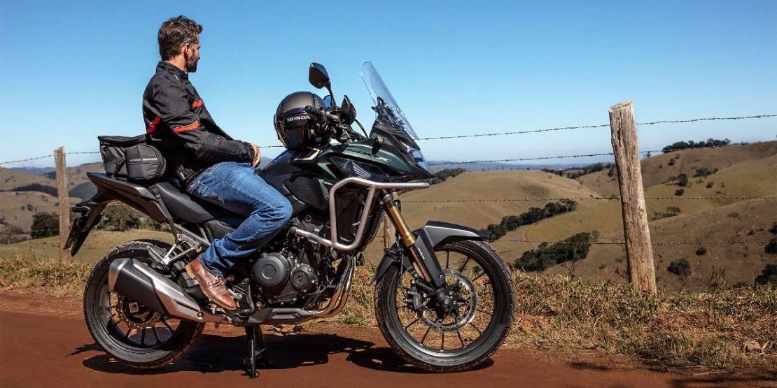 Honda CB 150R 2024: ficha técnica, preço e itens de série