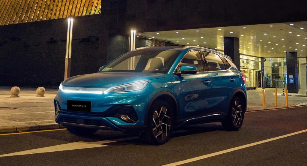 BYD Tan 2023: ficha técnica, preço e itens de série