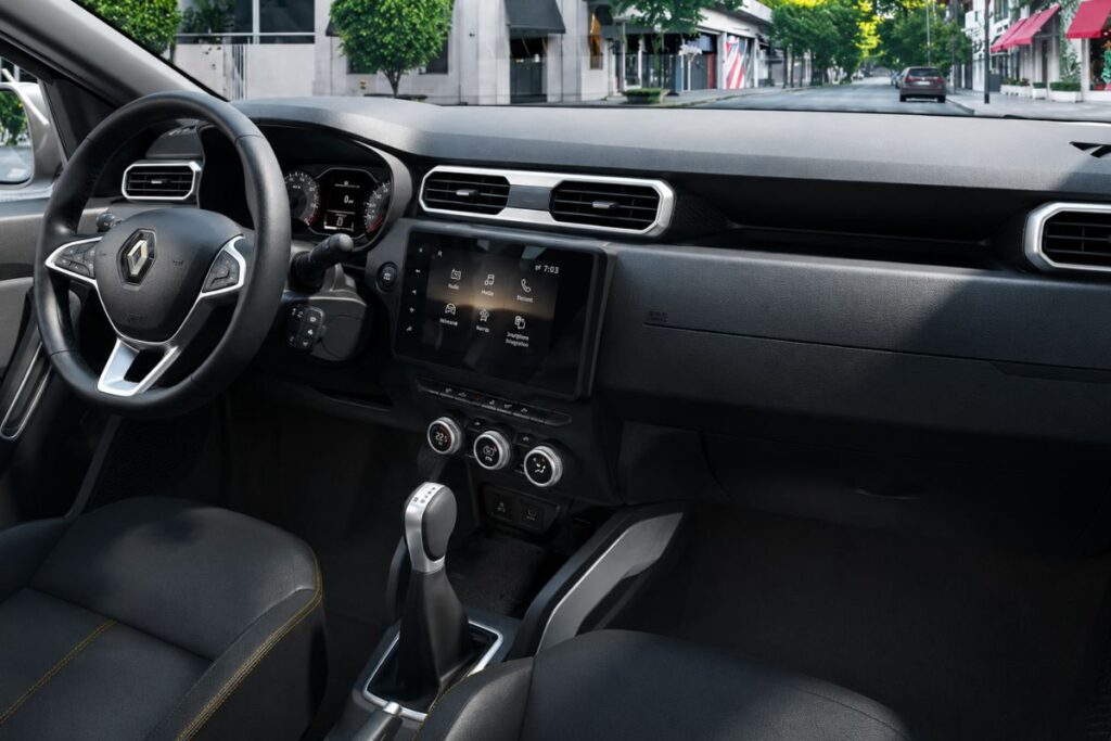 SUV da Renault cansa de perder para Creta e T-Cross; corta mais de R ...